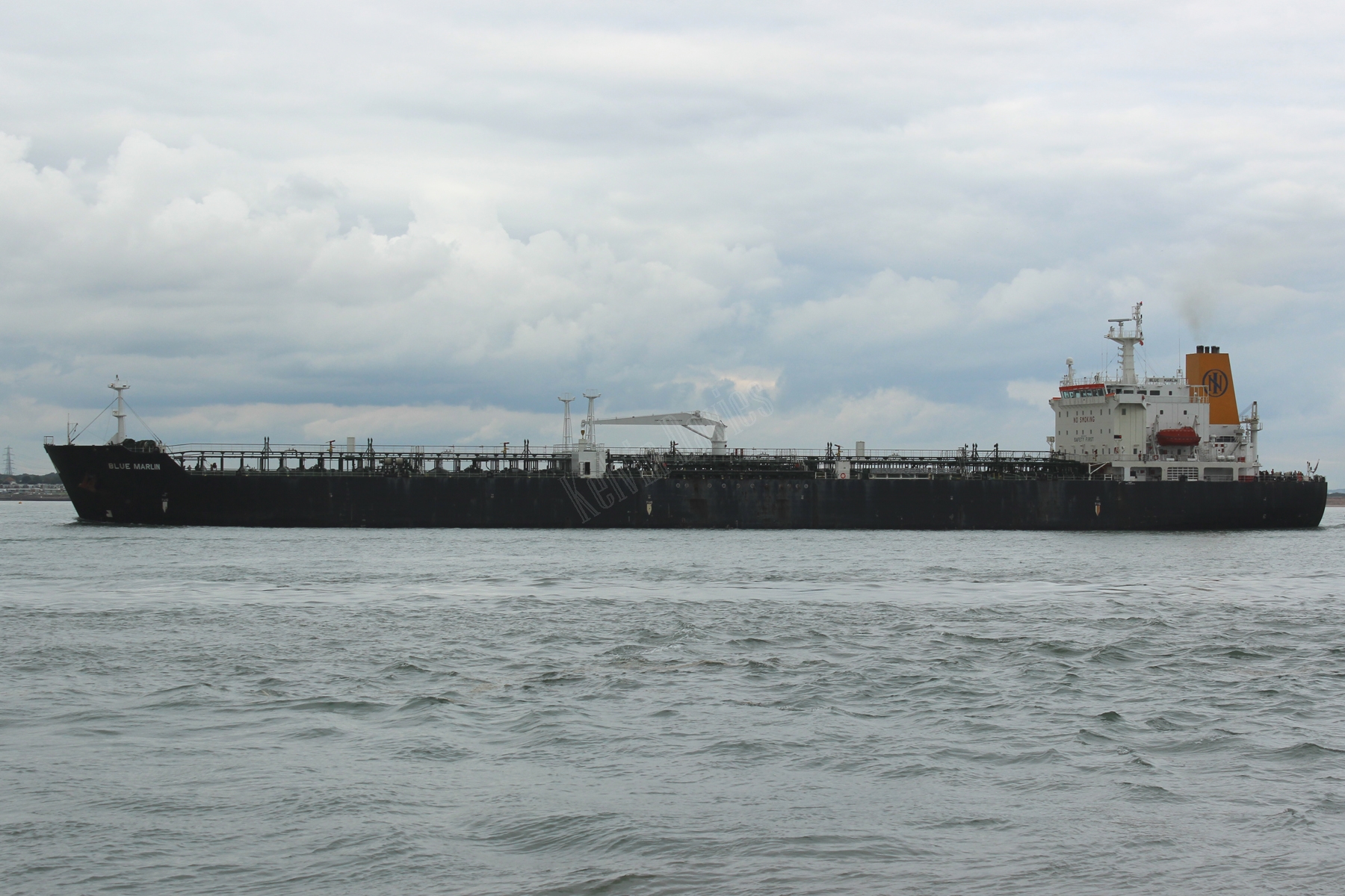 Ship Photos, Container ships, tankers, cruise ships, bulkers, tugs etc